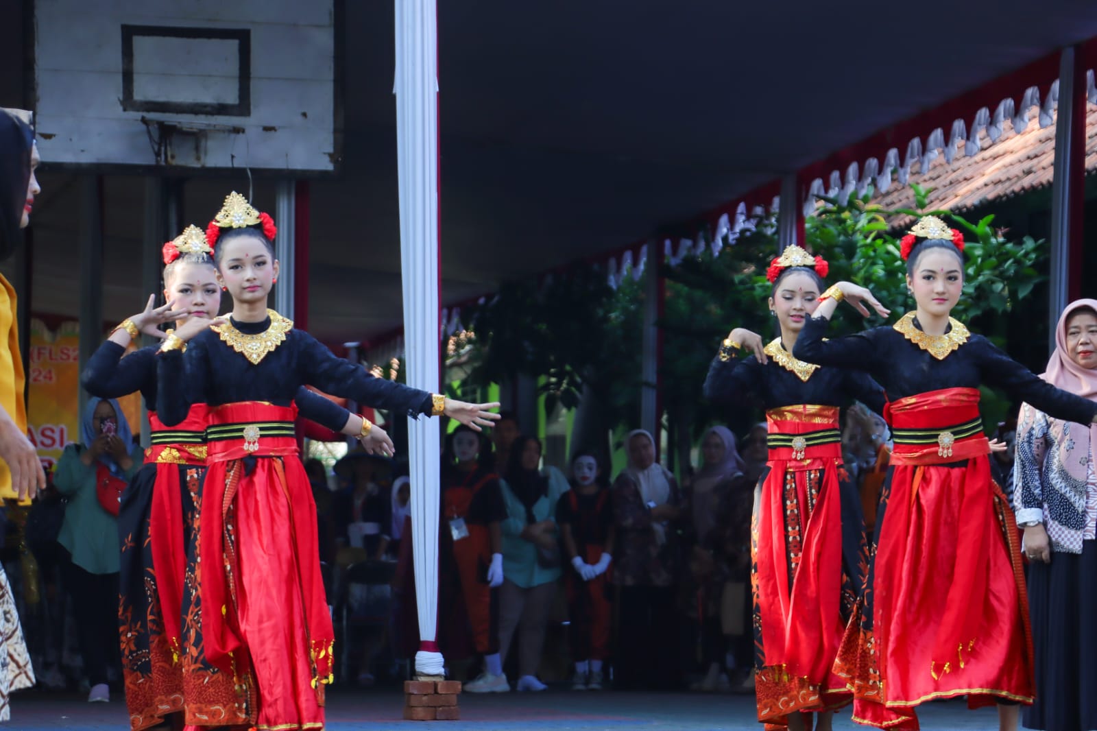 Jaring Minat Dan Bakat Seni Pelajar SD Lewat FLS2N Tingkat Kota Cimahi ...